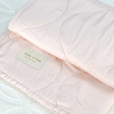 Bamboo Viscose Layered Cot Quilt - House of Noah – Laud Sleep